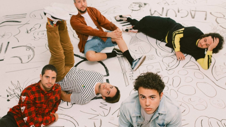 Lagum lança clipe ao vivo de "Coisas da Geração"