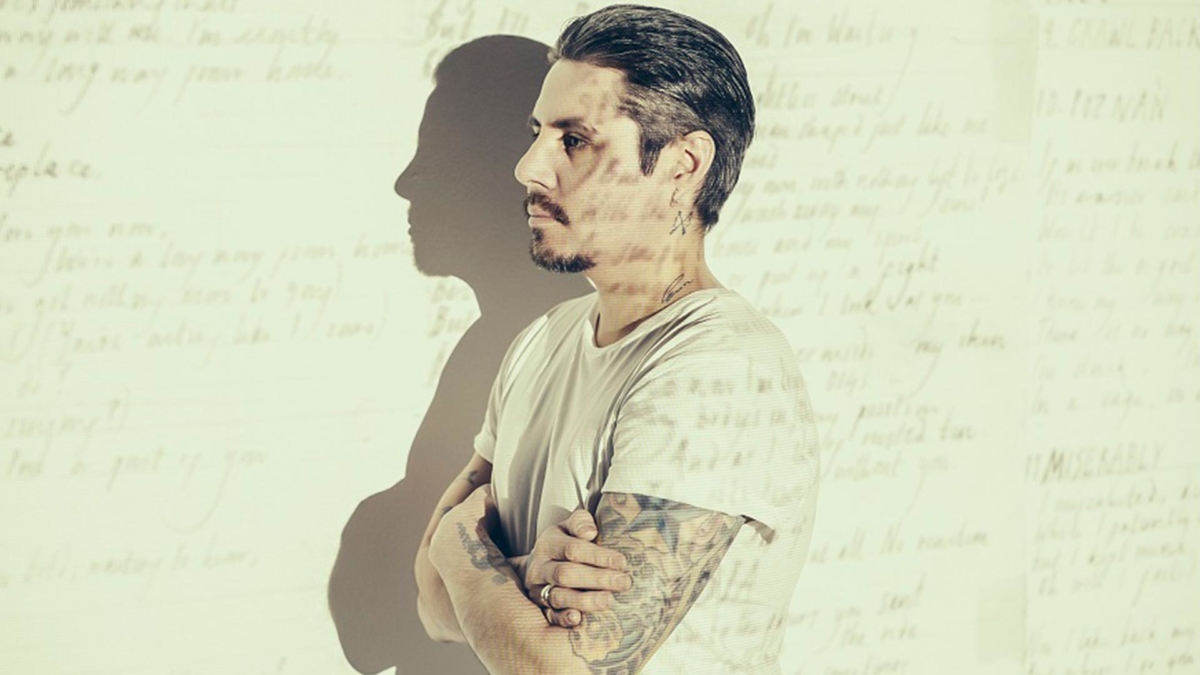 Low Roar lança “Darkest Hour”, segundo single do novo álbum “ross.”