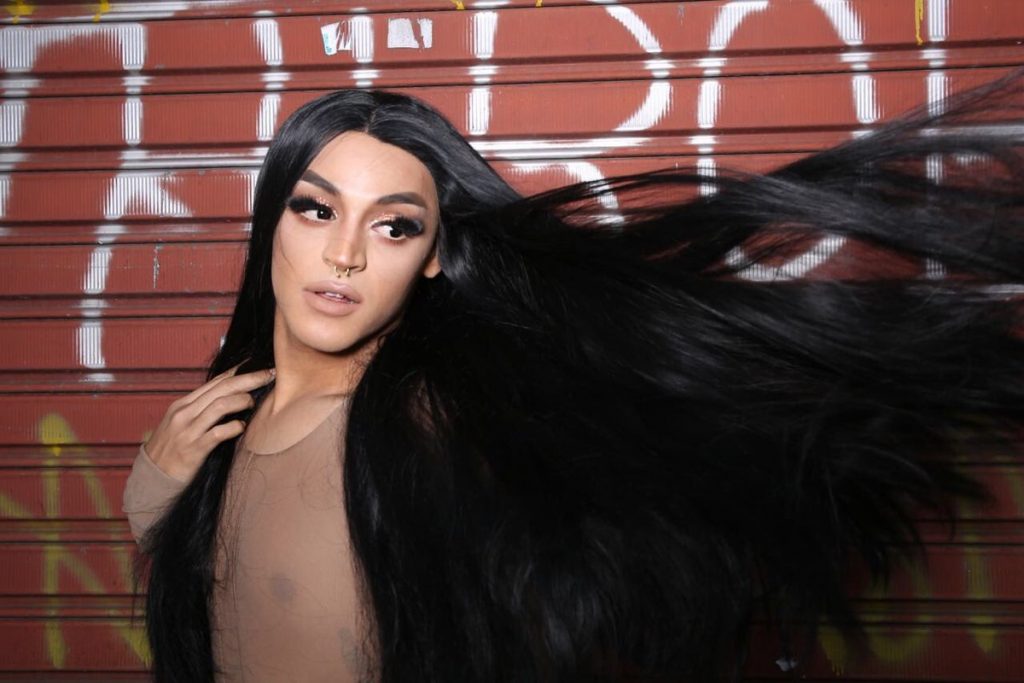 Crítica | Pabllo Vittar, Crítica | Pabllo Vittar,
