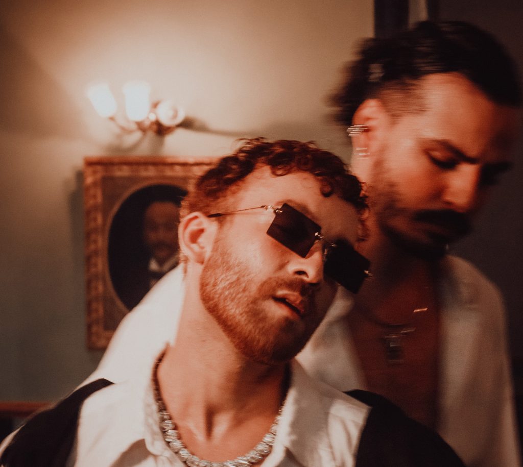 Dan Stump está de volta com "Sambatango" em parceria de Victor Xamã