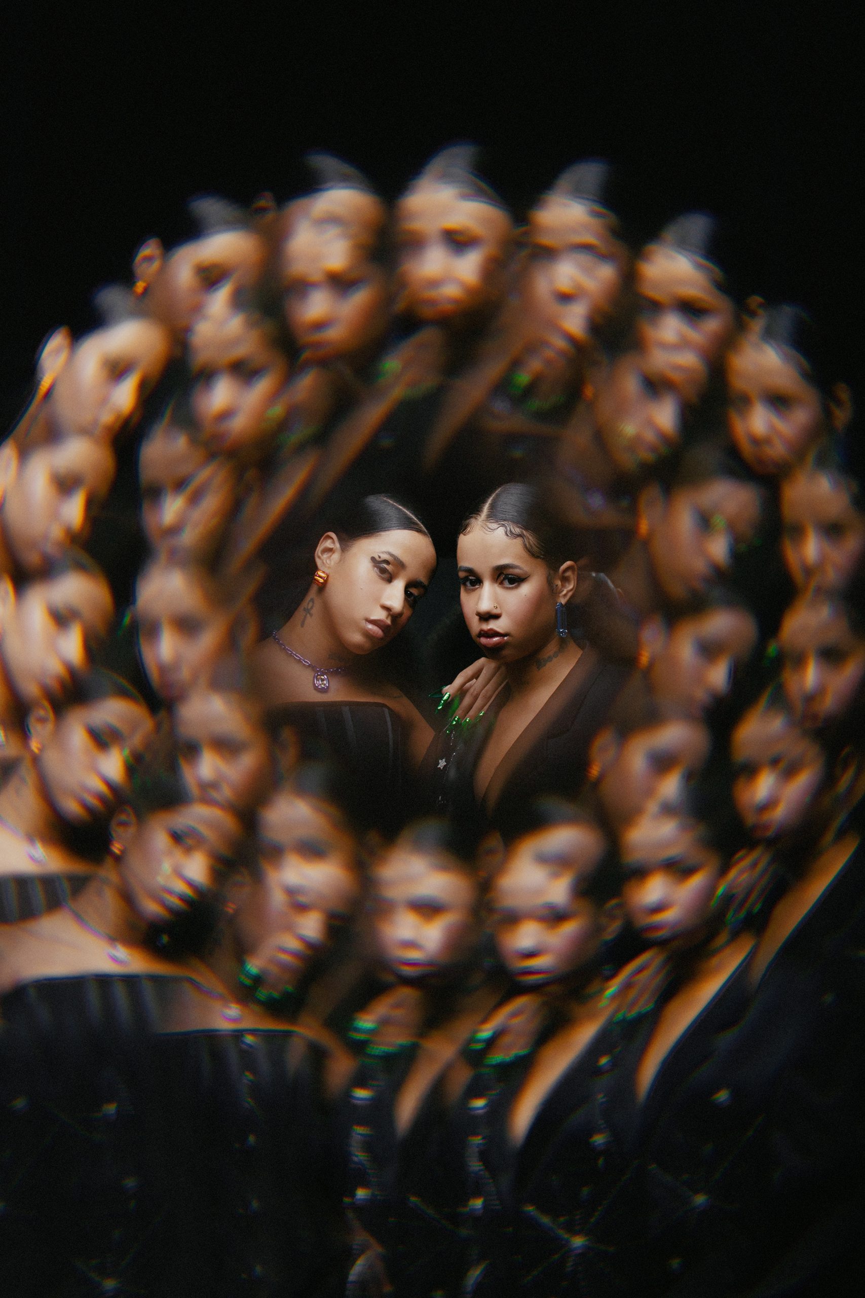 Tasha & Tracie ocupam espaços para mostrar o quanto já são gigantes