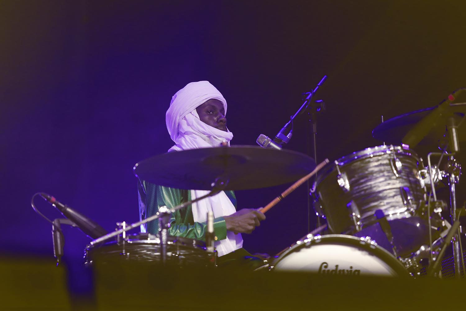 Mdou Moctar surpreende e transforma público no C6 Fest