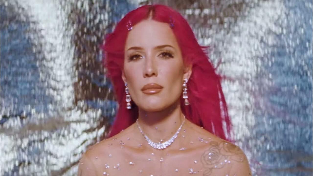Halsey dá pontapé inicial em nova era com a vulnerável “Lucky”